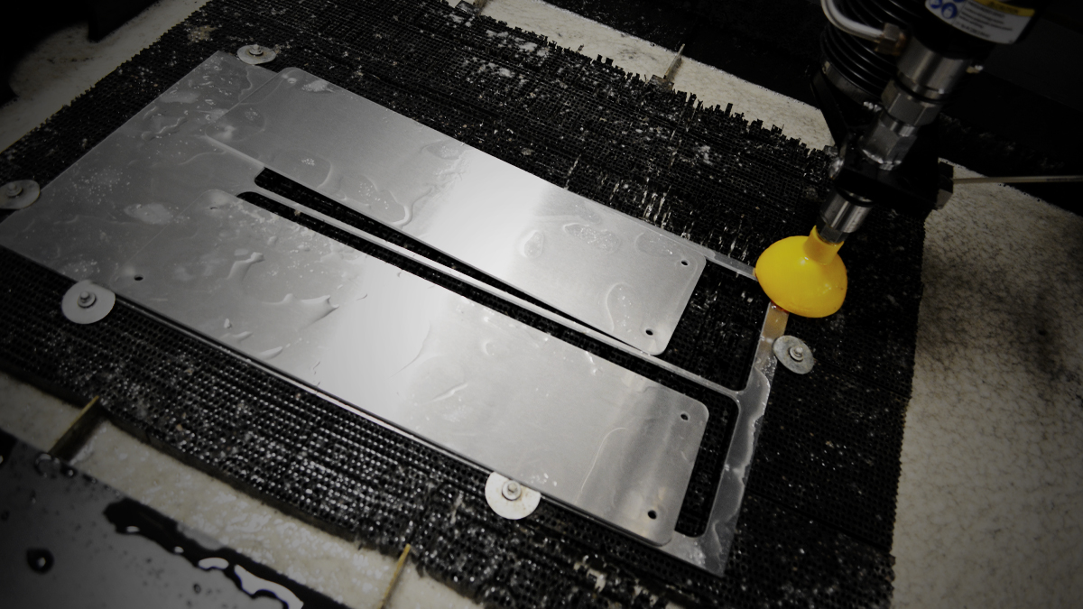 Metal Transit Plates & Panels | Seifert Transit Graphics